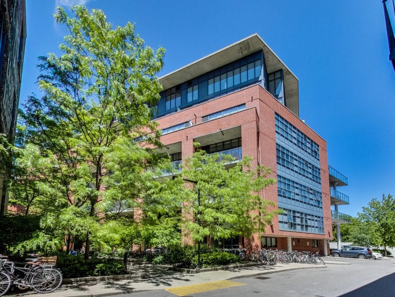 How to Buy a Condo in Toronto: The Ultimate Guide by the BREL team