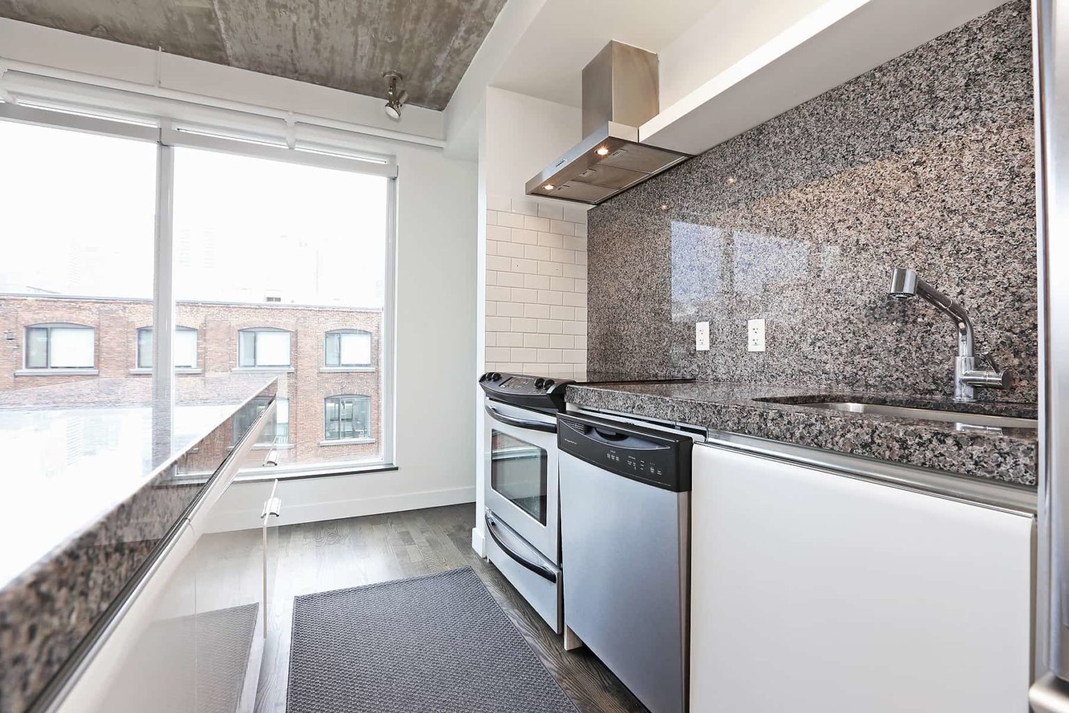 75 Portland Street Unit #606 - the BREL Team | Toronto Realtors